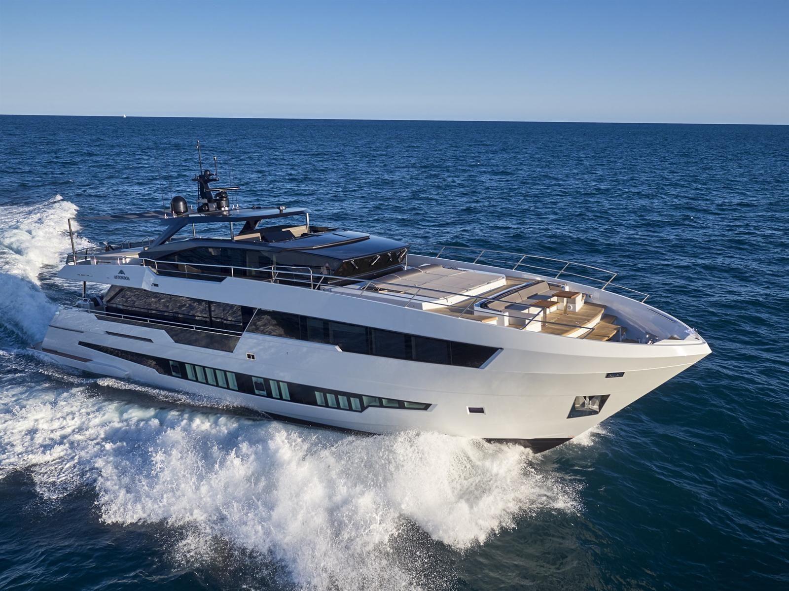 Astondoa 100 century bateau d'occasion à vendre, référence annonce ...