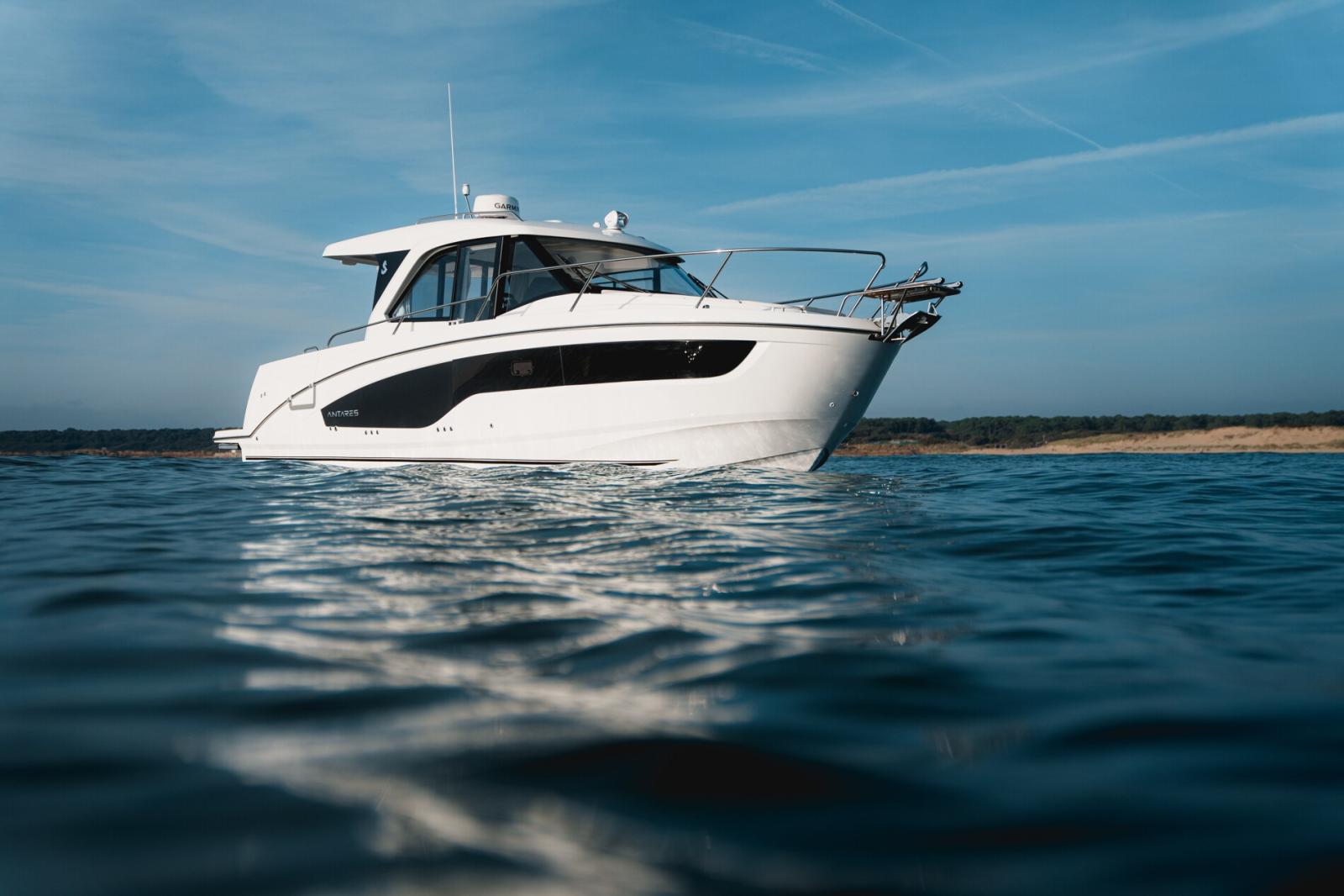 Beneteau antares 9 md.2025 bateau neuf vendu, référence annonce 61062 ...