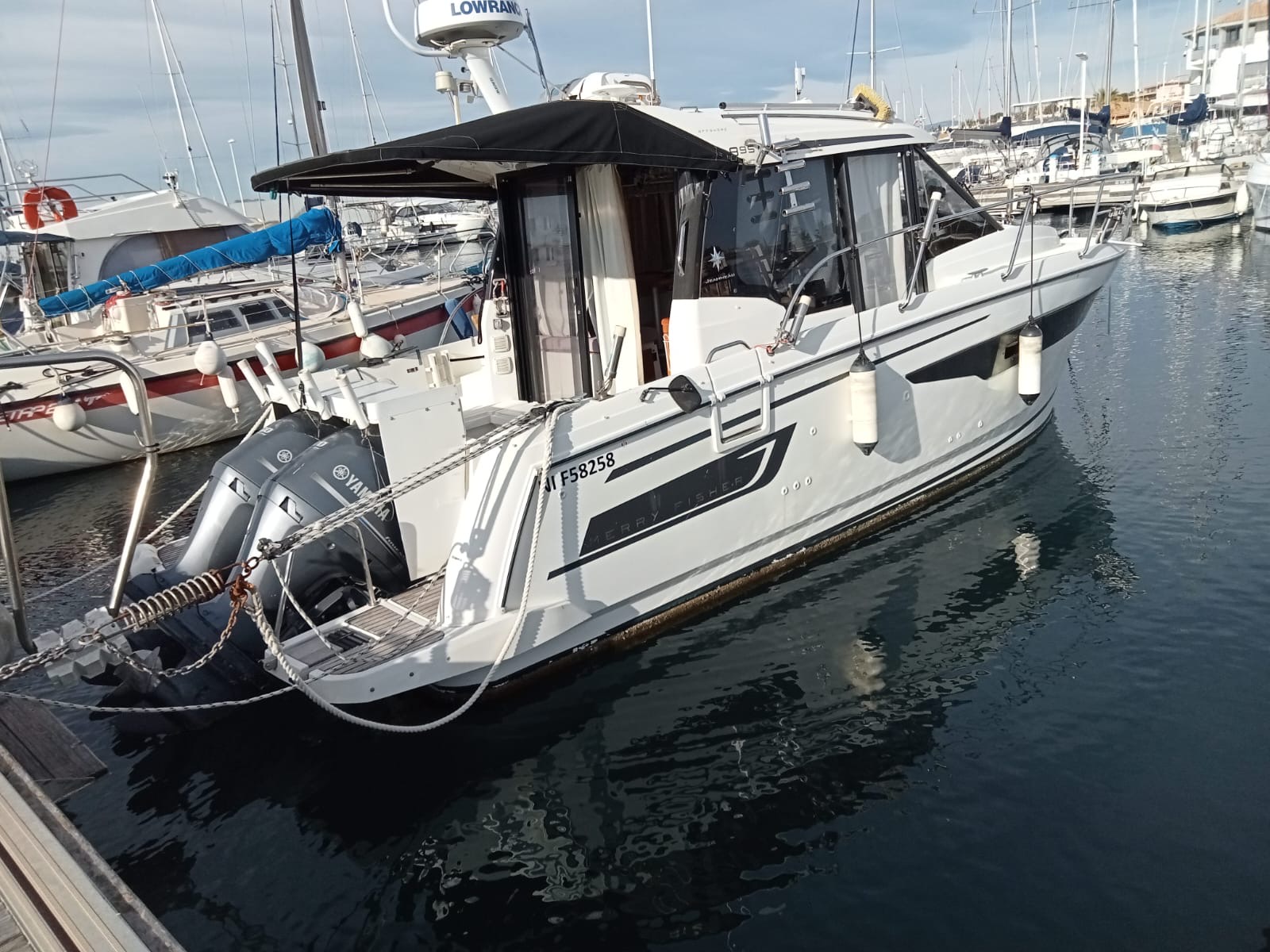 Jeanneau merry fisher 8.95 offshore bateau d'occasion à vendre ...