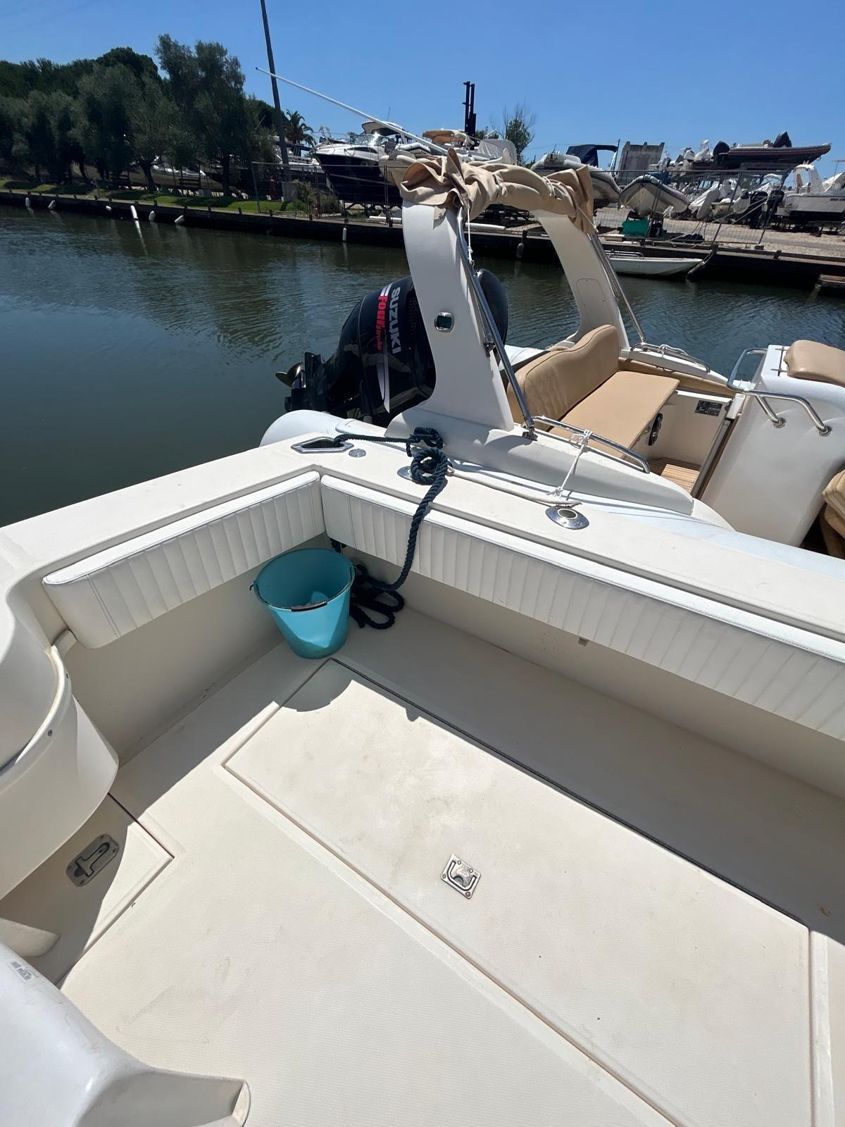 Carolina 28 classic d'occasion à vendre, référence annonce 15883 Vds yachts