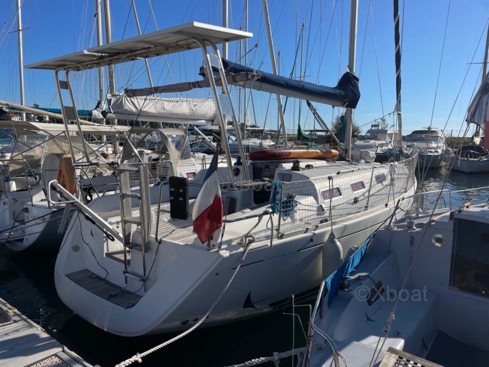 Dufour dufour 325 grand large bateau d'occasion à vendre, référence ...