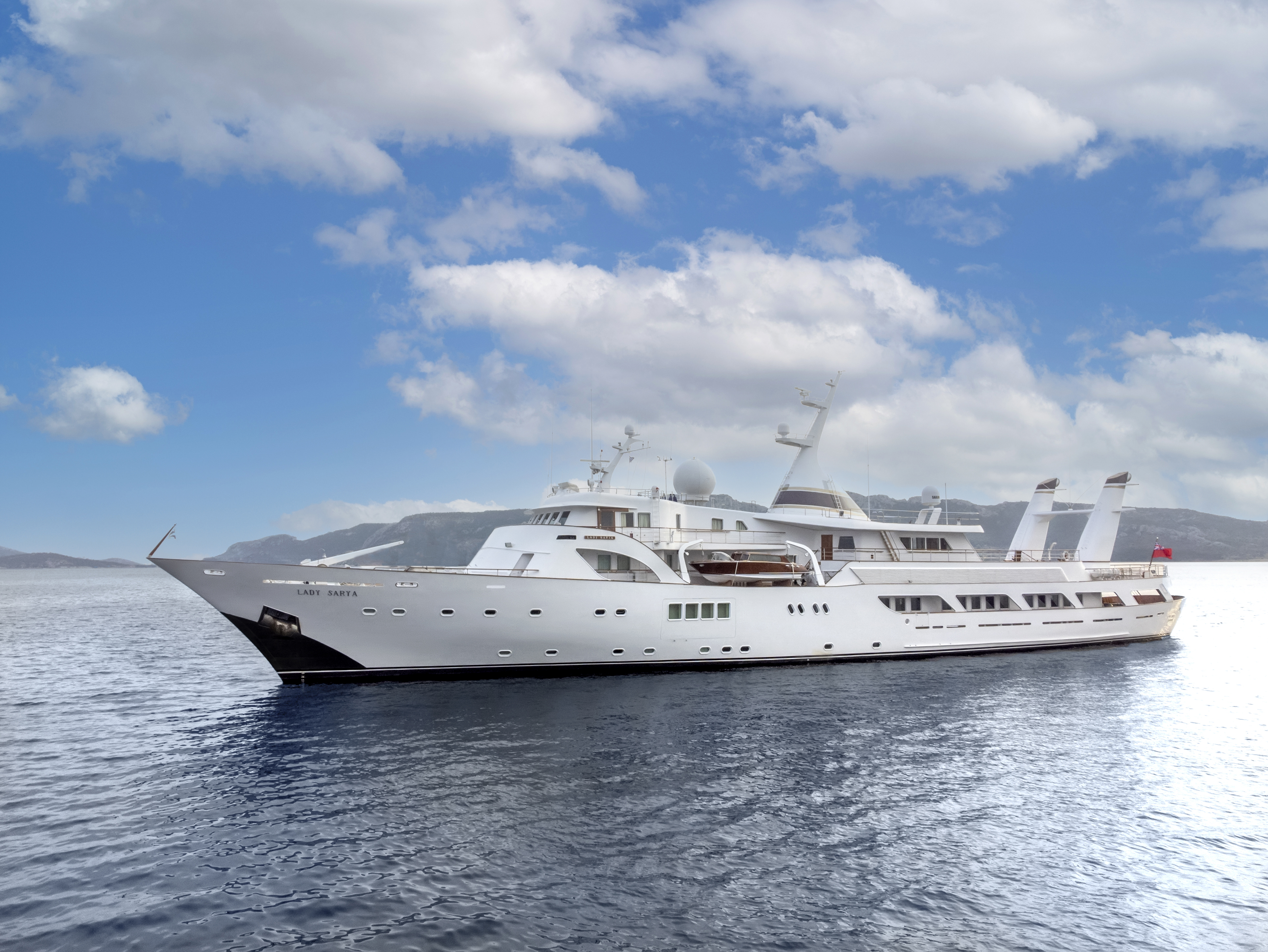 Custom lady sarya bateau d'occasion à vendre, référence annonce 463 All ...