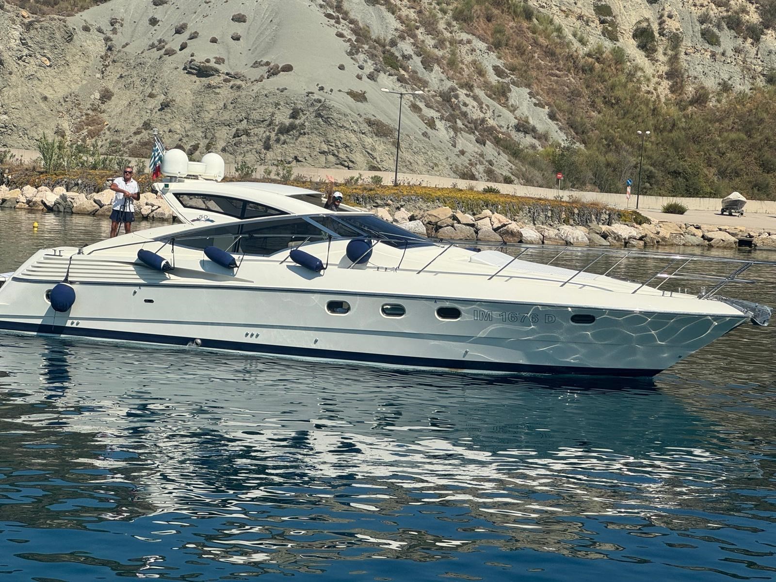 Cantieri di sarnico sarnico 50 used boat for sale, ad reference 48143 ...