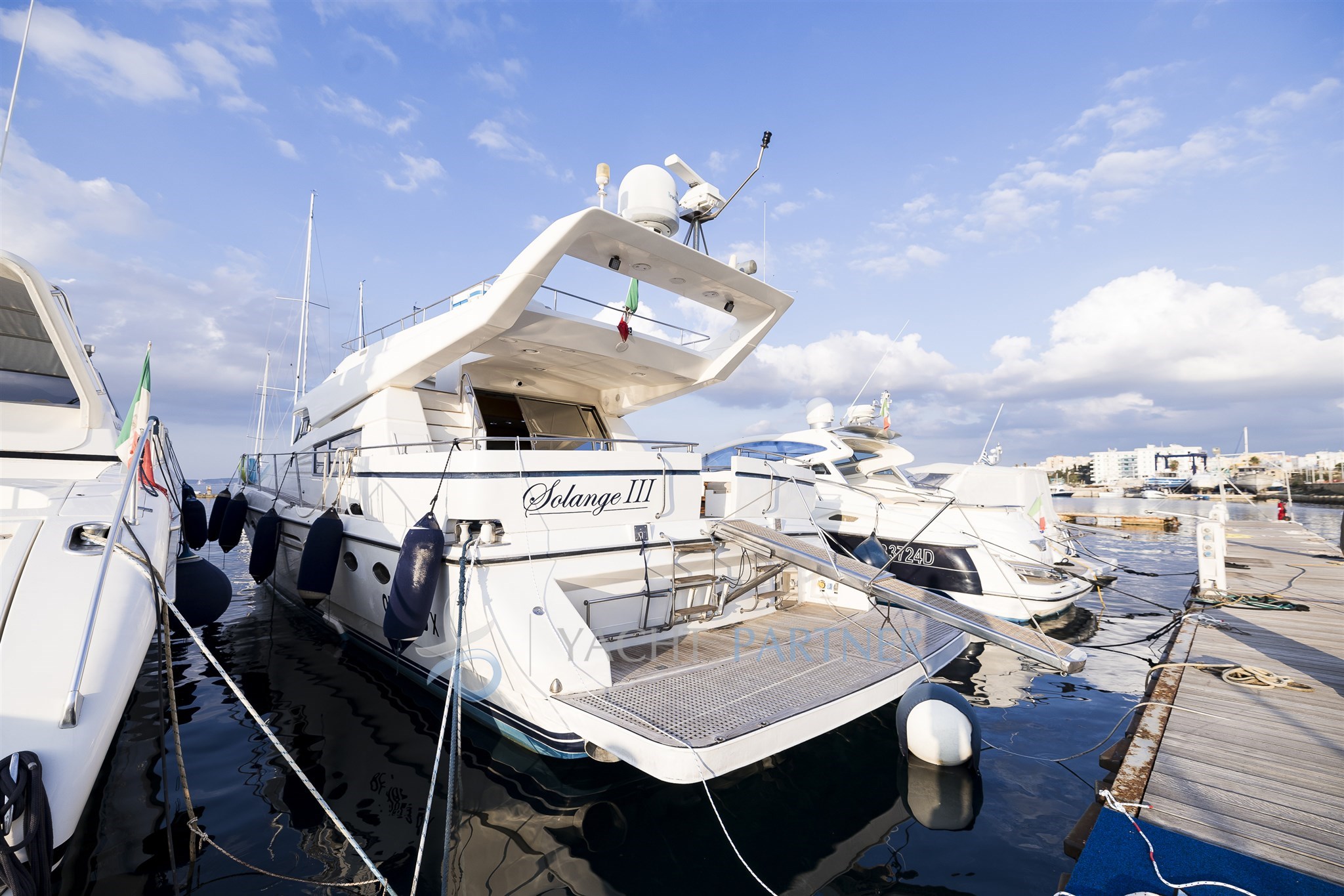 Johnson yacht johnson 63 bateau d'occasion à vendre, référence annonce ...