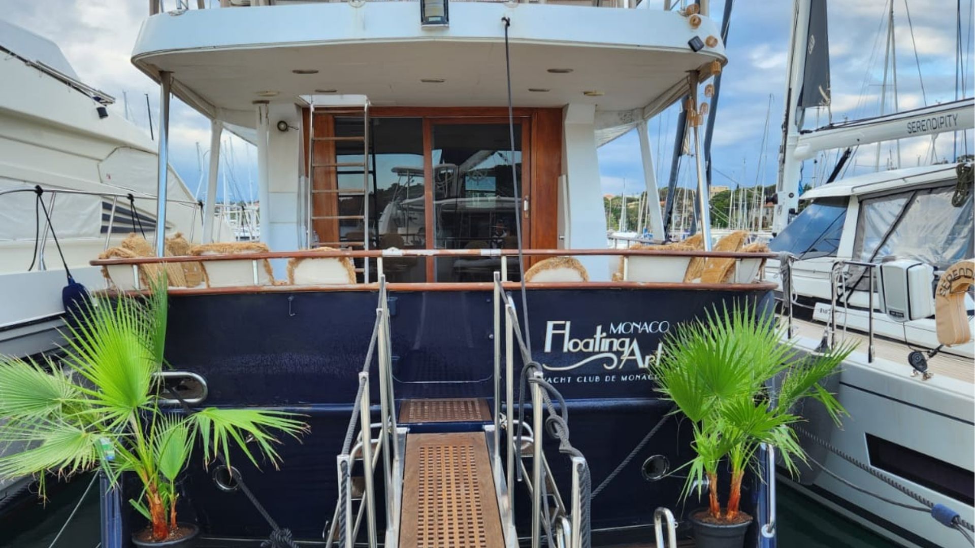 De groot unique model bateau d'occasion à vendre, référence annonce ...